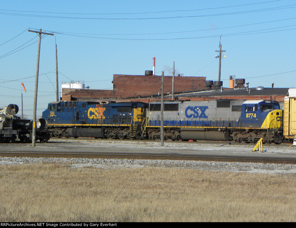CSX 584 and CSX 8774
